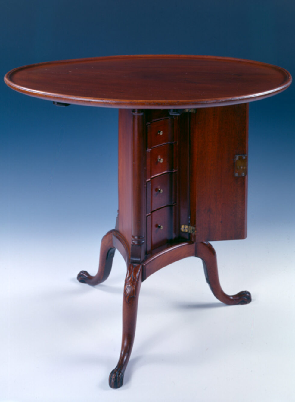 Tea table, ca.1770 - Newport Restoration Foundation